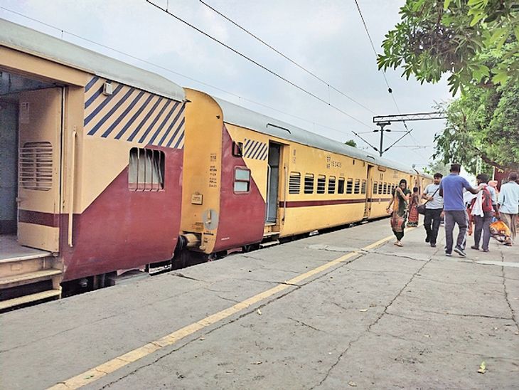 10 trains canceled on Delhi-Jind-Narwana route, two diverted | दिल्ली ...