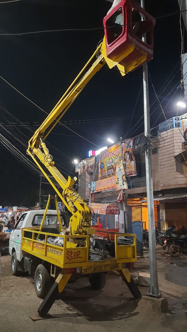 52 CCTV cameras are being installed on major roads to keep an eye on ...