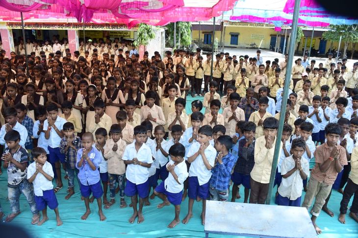Children gave a fascinating presentation in Bhili language on Teacher's ...