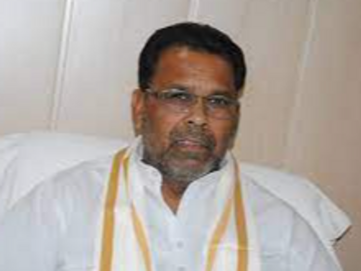 The vehicle of Minister of State Narendra Kashyap's convoy collided ...