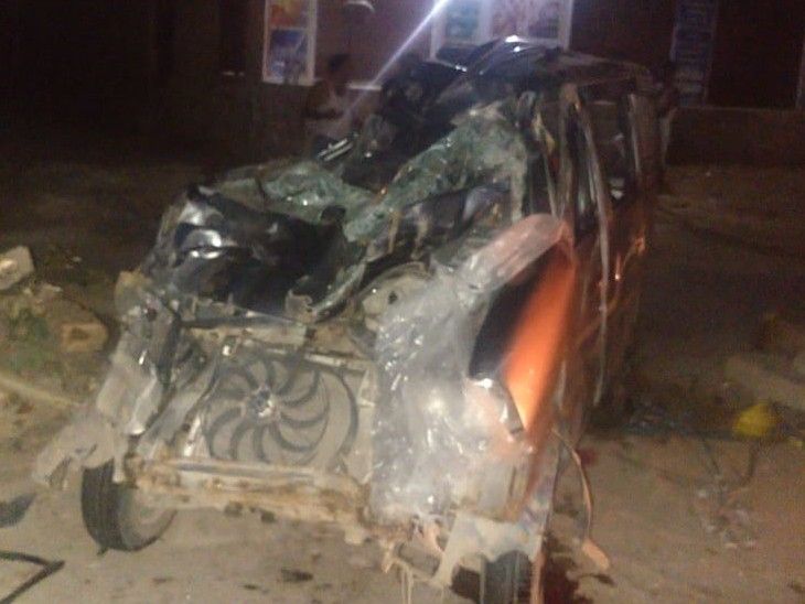 Car and camel cart collide, camel dies