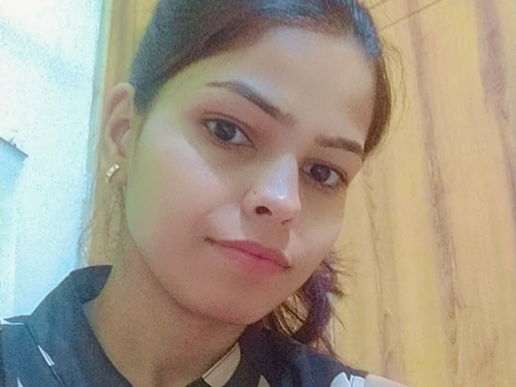 Dead body of a married woman found hanging in the bathroom