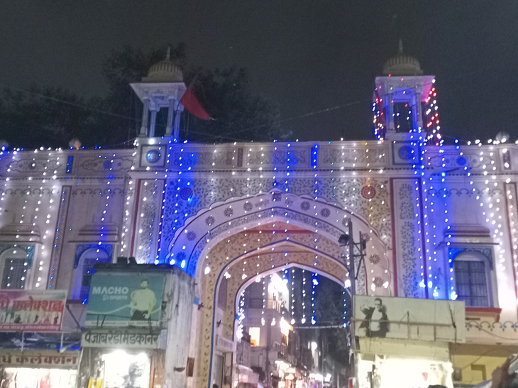 Fatehpuri gate inaugurated after renovation | रिनोवेशन के बाद फतेहपुरी ...