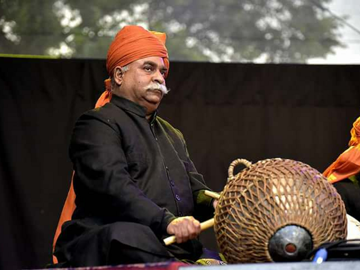 Drum maestro Nathulal Solanki will come face to face with the students.