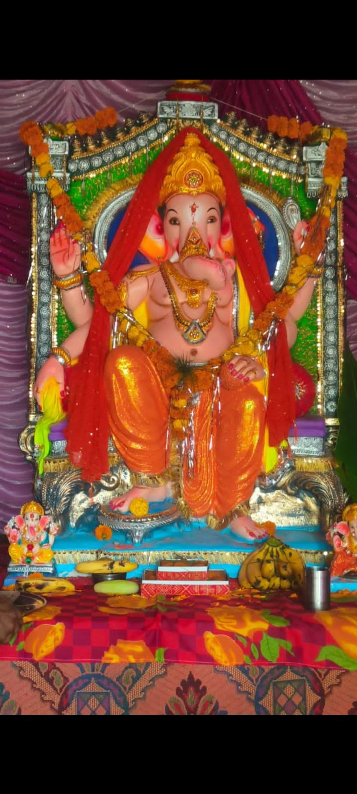 Statues were installed at many places in Dawana | दवाना में कई जगह पर ...