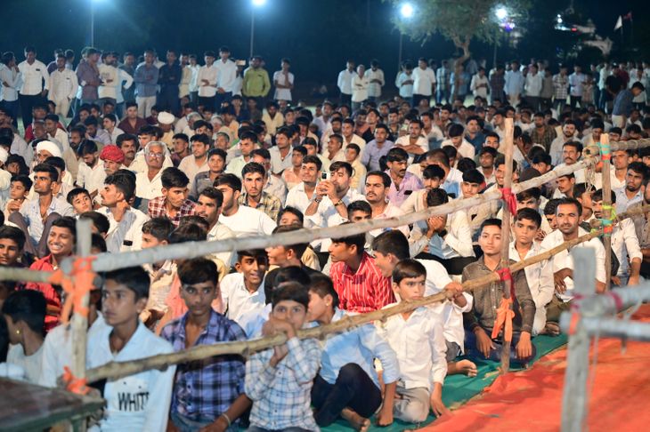 Bhajan evening in the name of Araneshwar Khema Baba one evening | एक ...