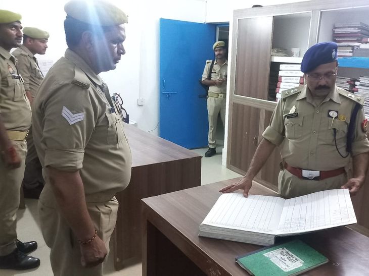 New SP conducted surprise inspection of three police stations on the ...