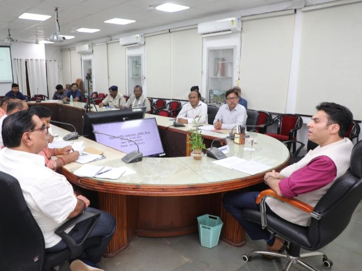 District level food safety committee meeting | जिला स्तरीय खाद्य ...