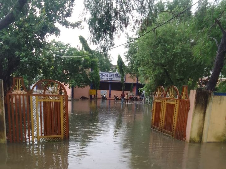 More than 8 inches of rain in 5 hours in Khirkiya | खिरकिया में 5 घंटे ...