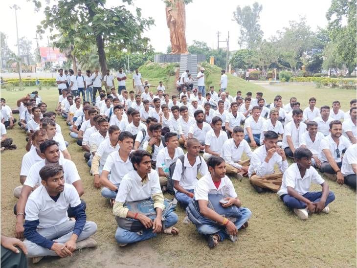 international sign language day: Deaf and mute children presented ...