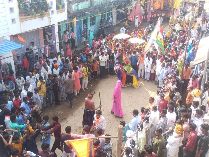 Procession of Lord Ramdev on Tejadashami in Tingajpur | तिंगजपुर में ...