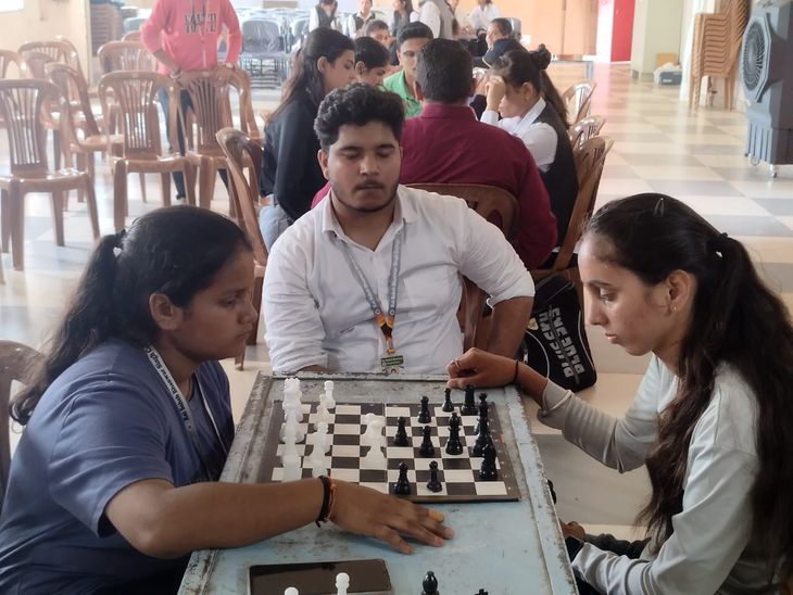 Ashok House wins in Inter House Chess Competition | इंटर हाउस शतरंज ...