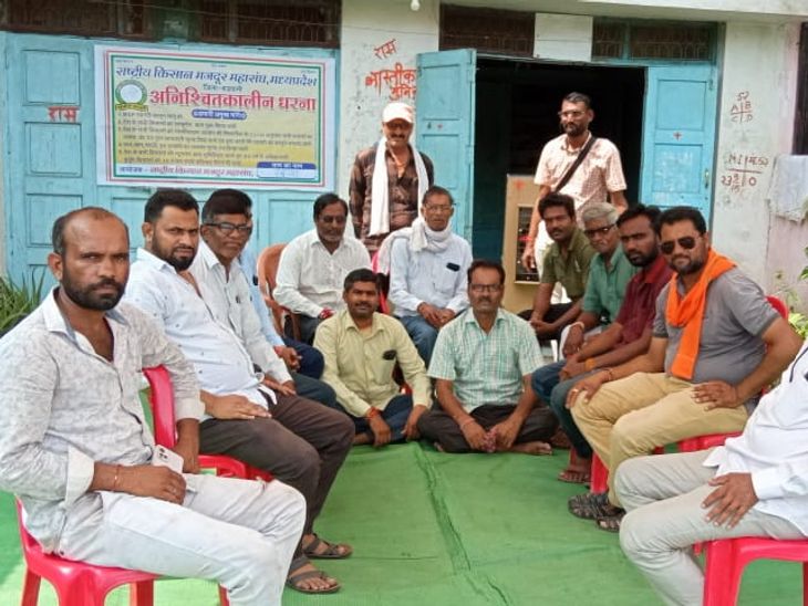 Coastal villages destroyed due to flood in Narmada in barwani district ...