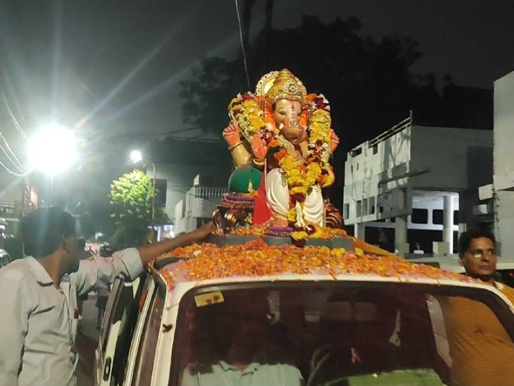 Ganesh immersed in Usha Nagar Extension of Indore | इंदौर के उषा नगर ...