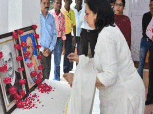Lucknow - Gandhi Jayanti in Lucknow's institutions..10 best pictures of ...