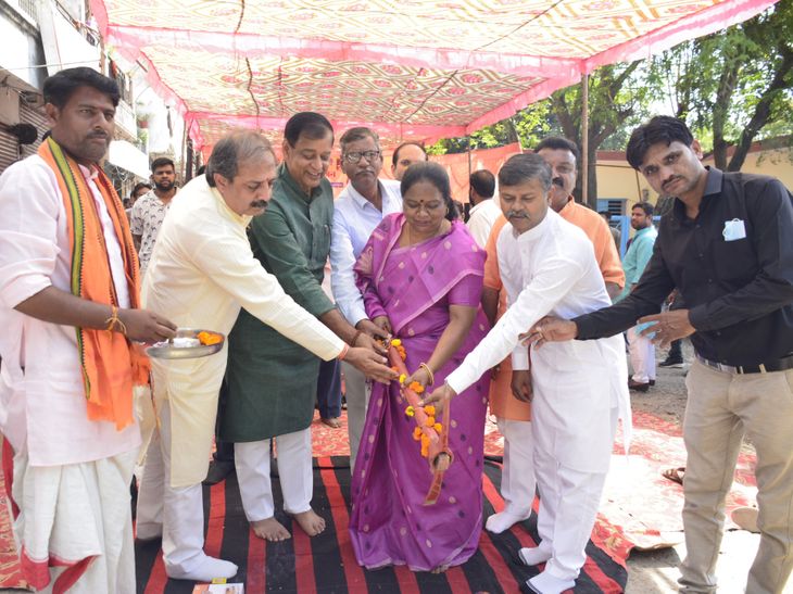 CC road will be built in Ward 48 at a cost of Rs 12 lakh | वार्ड48 में ...