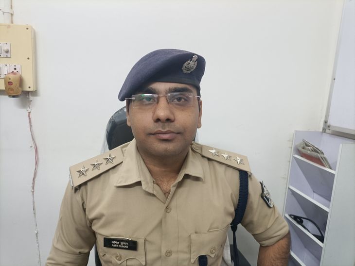 New SDPO Amit Kumar took charge | नए एसडीपीओ अमित कुमार ने संभाला पदभार - Imamganj News | Dainik ...