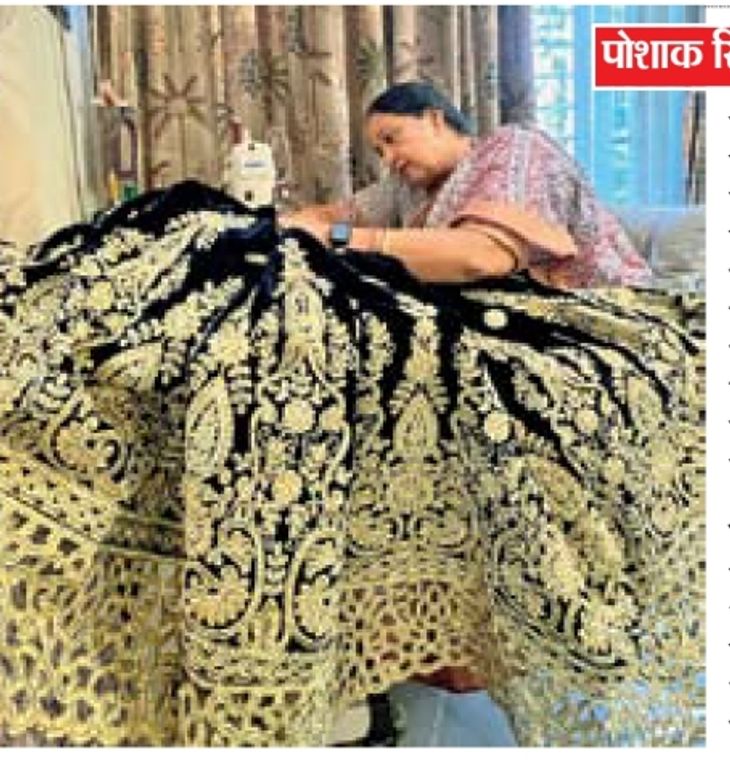 The theme of Navratri is 'Navrang Nau Devi Ke Sang'... Mother will wear ...