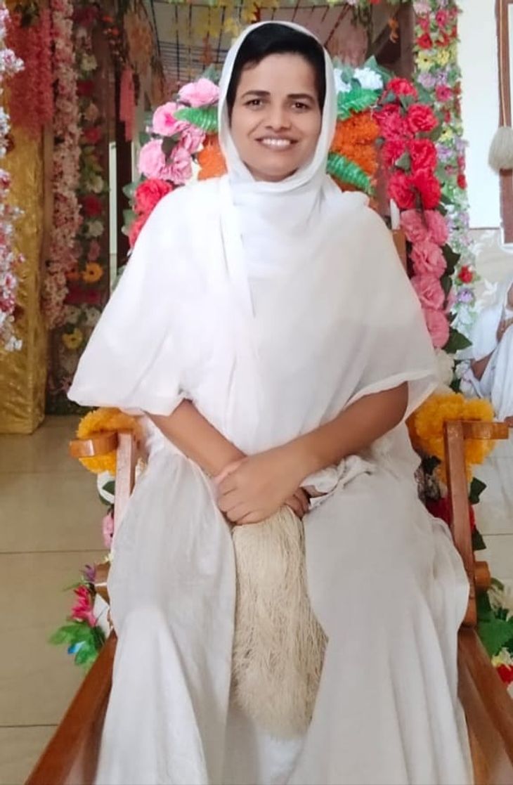 The nine-day Ekasana penance of Navkar Pada was completed on Monday ...