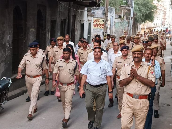 Flag march taken out with group and force in Ladnun | लाडनूं में दल-बल ...