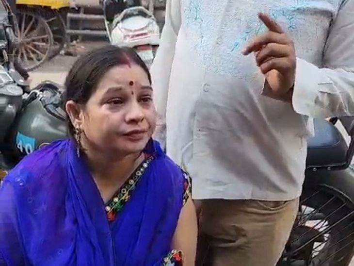 Chain snatching took place from the temple on the first day of Navratri ...