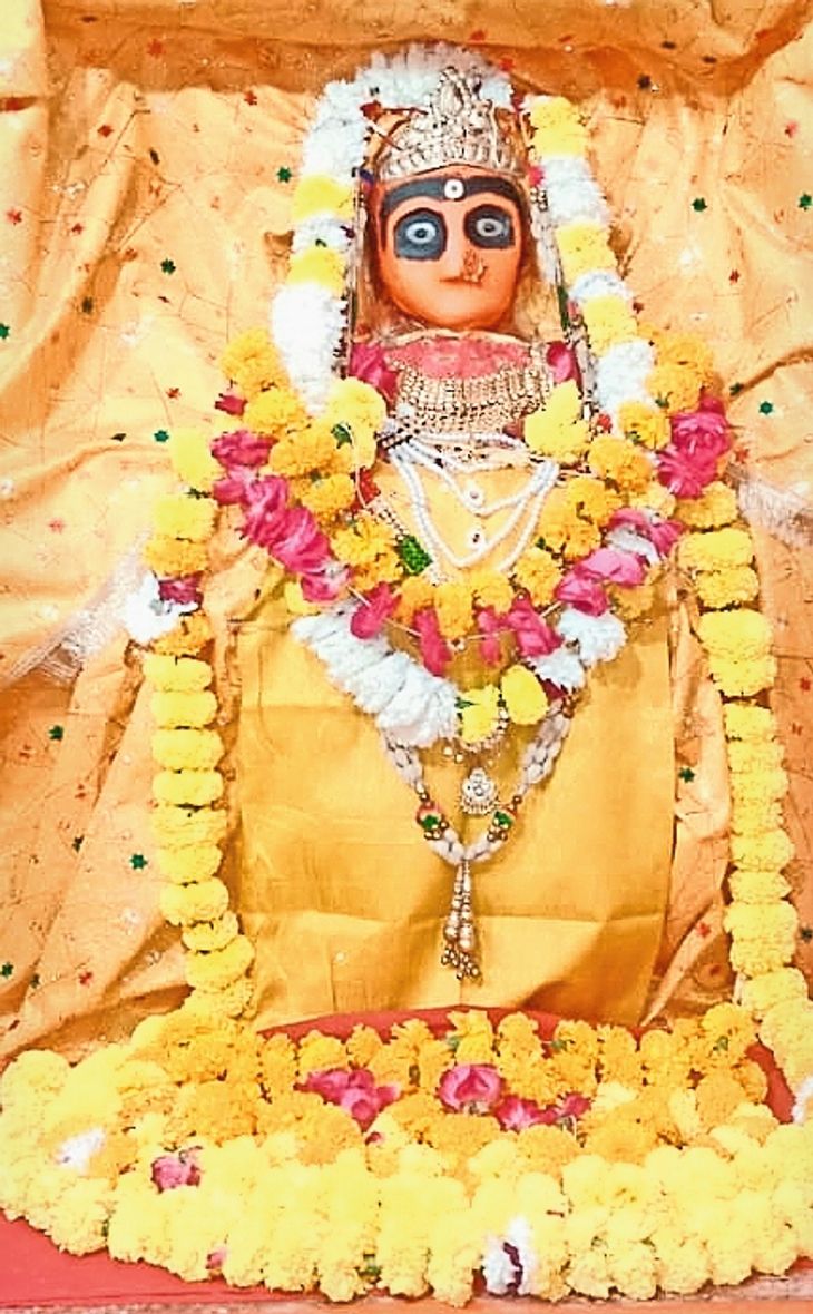 Chaula is offered with the vermilion and jasmine oil of Antare Mata who ...