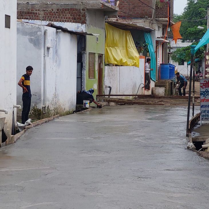 Under the Kayakalp scheme, four roads are to be renewed, two work ...