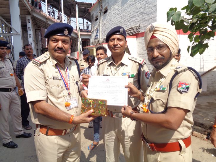 Citation for commendable work in Pitru Paksha | पितृपक्ष में सराहनीय ...