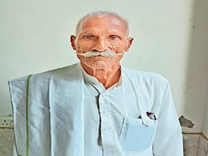 Electrician was pulling wire to change pole, dilapidated pole fell on ...