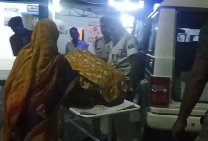 Bike riding youth saved from becoming victim of mob lynching by 112 ...