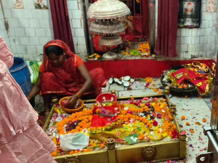 Mother Kushmanda Devi temple has great recognition in Ghatampur ...