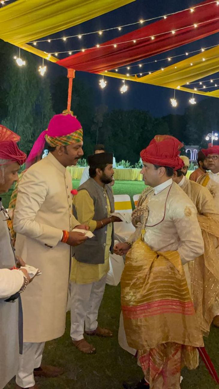 Rudradev Singh met Scindia on Dussehra | दशहरे पर सिंधिया से मिले ...