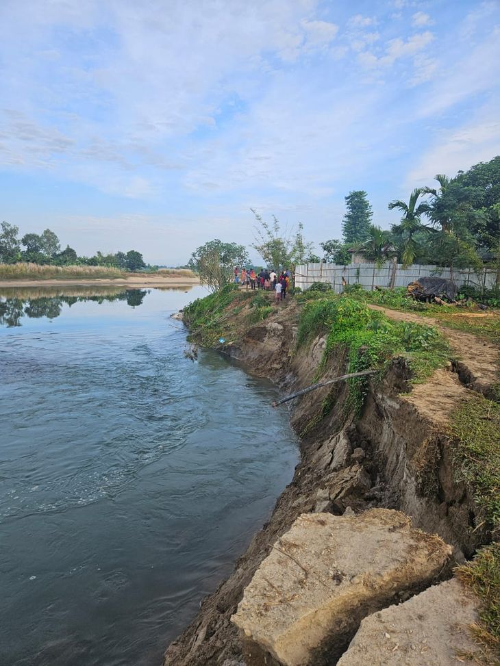 Erosion of Chenga River is increasing rapidly, cultivable land and ...