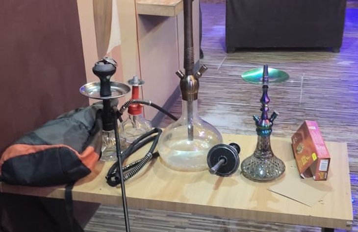 Raid on illegal hookah bar | अवैध हुक्का बार पर छापा - Hisar News | Dainik Bhaskar