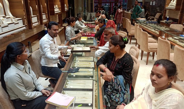 Today women will observe Nirjala fast for the long life of their ...