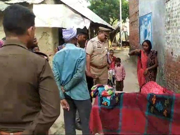 Dead body of a teenage girl found hanging from a tree in Rae Bareli ...