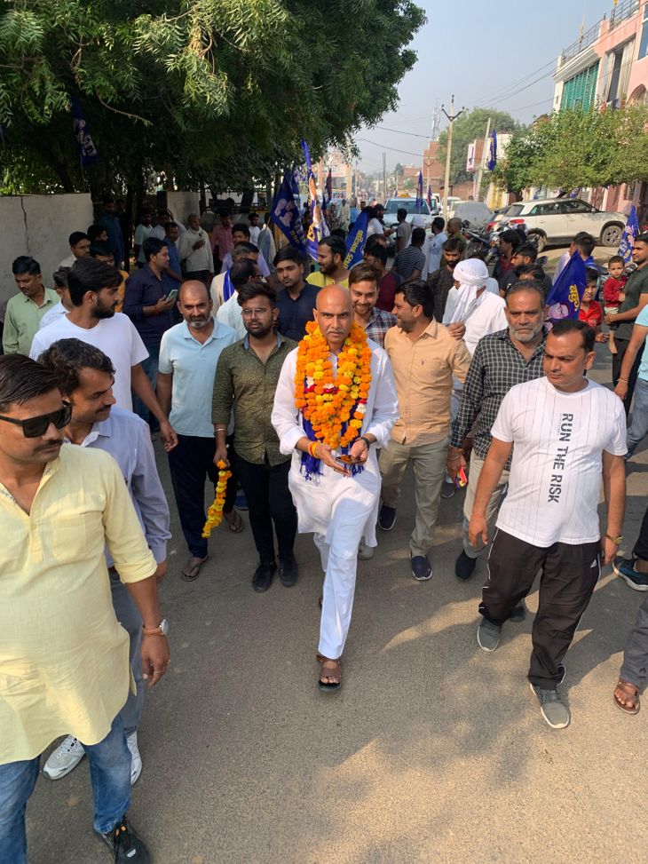 Will make Morena a smart city: Rakesh-Rustam Singh | मुरैना को स्मार्ट ...