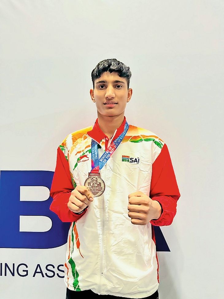 Boxer Hemant Sangwan won silver medal in Asian Championship | बॉक्सर ...