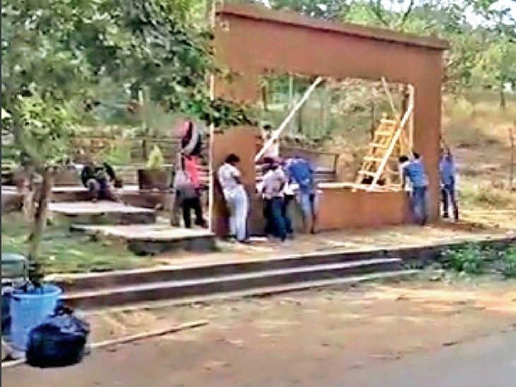 Shooting of web series was going on in Van Vihar, grand set was removed ...