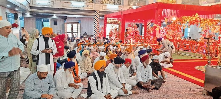 Gurta Gaddi Day of 8th Patshah celebrated with devotion, Sangat took ...