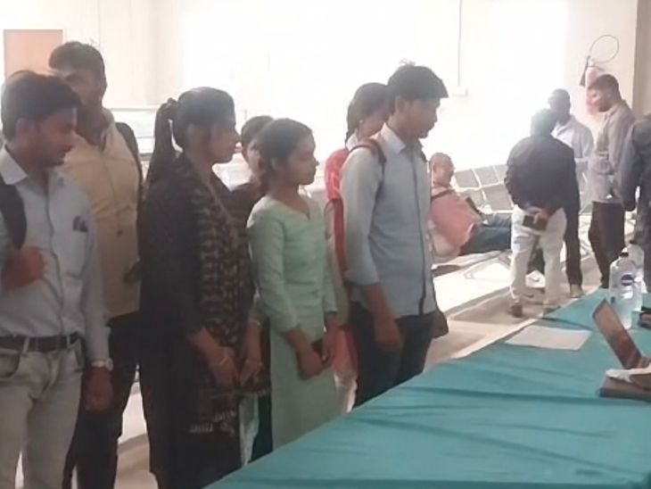 Employment camp organized in DRCC, Siwan | सिवान के DRCC में रोजगार कैंप का आयोजन: 500 से अधिक ...