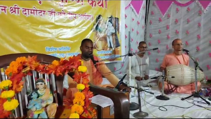 Deepotsav program: Devotees gathered for lamp offering to Lord Shri ...