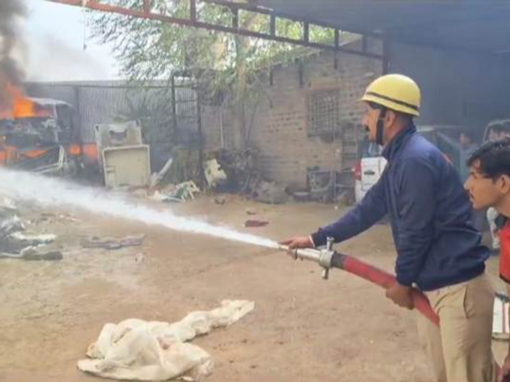 Fire accident averted in scrap factory near petrol pump