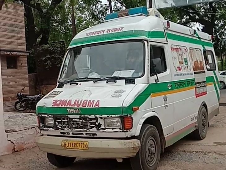 Attempt to assault the pilot of ambulance 108 | एम्बुलेंस 108 के पायलट ...