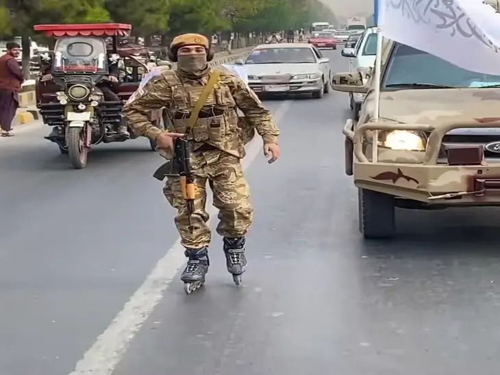 Taliban Forces Patrol with Rollerblades on Streets of Kabul | Taliban ...