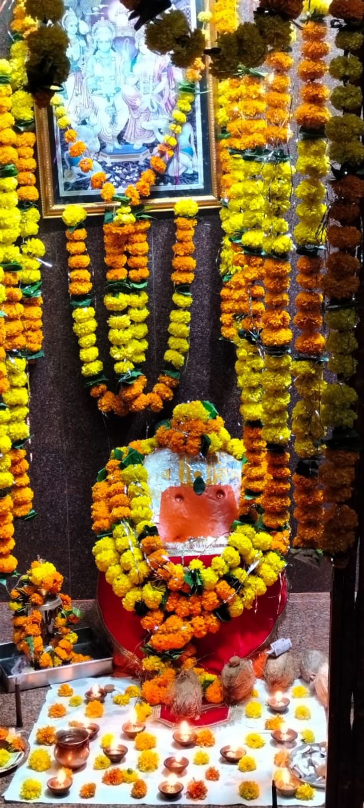 Khedapati Hanuman ji decorated for India's victory | भारत की जीत के लिए ...