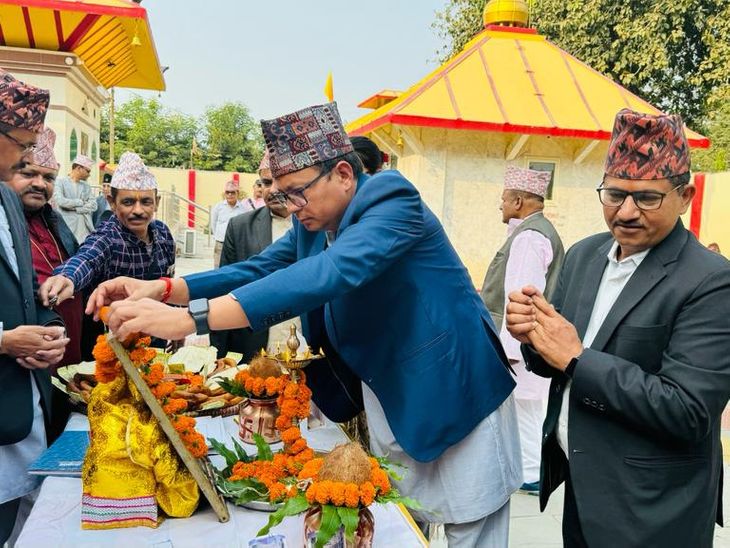 'Deusi Bhailon' program held at Nepali Samaj Mandir Bhopal | नेपाली ...