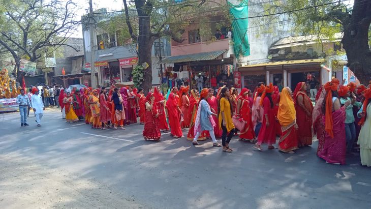 Celebrated the birth anniversary of Lord Sahastrabahu Arjun, took a ...