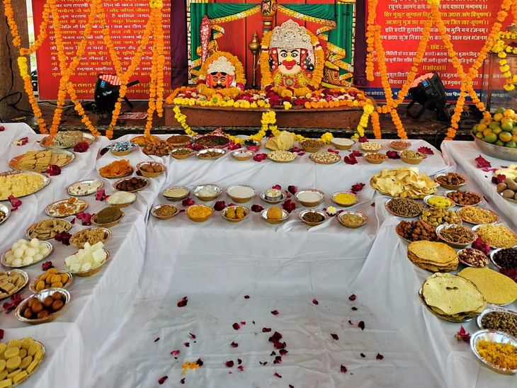 Annakoot Festival in the temple of Shri Siddha Panchmukhi Balaji | श्री ...