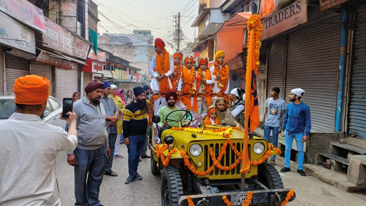 Guru Parv will be celebrated tomorrow, morning procession taken out ...